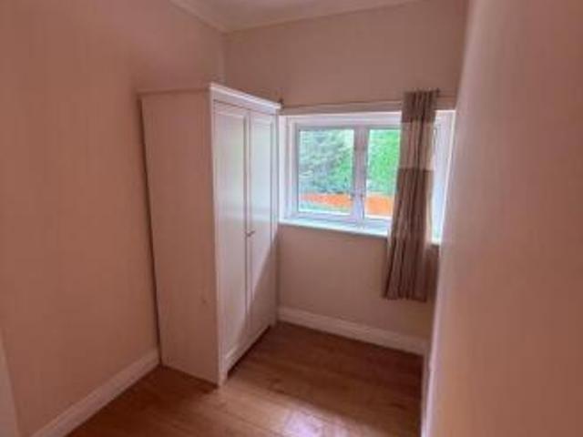 2 bedroom house for rent in Watford Way, Mill Hill, London, NW7