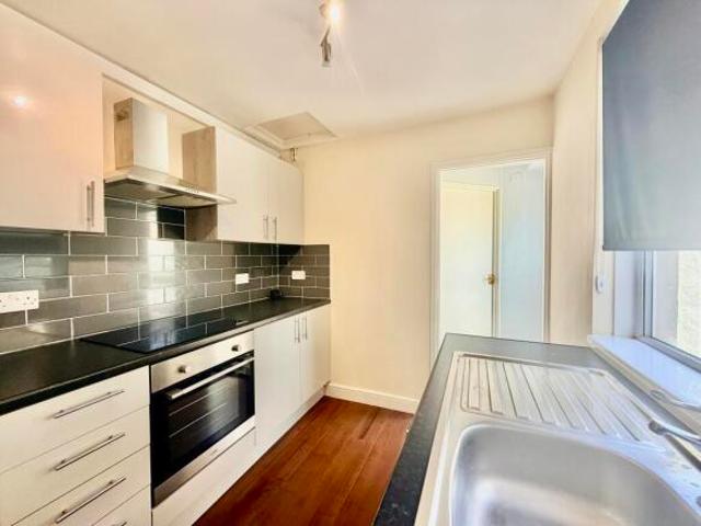 2 bedroom house for rent in Washington Road, PORTSMOUTH, PO2