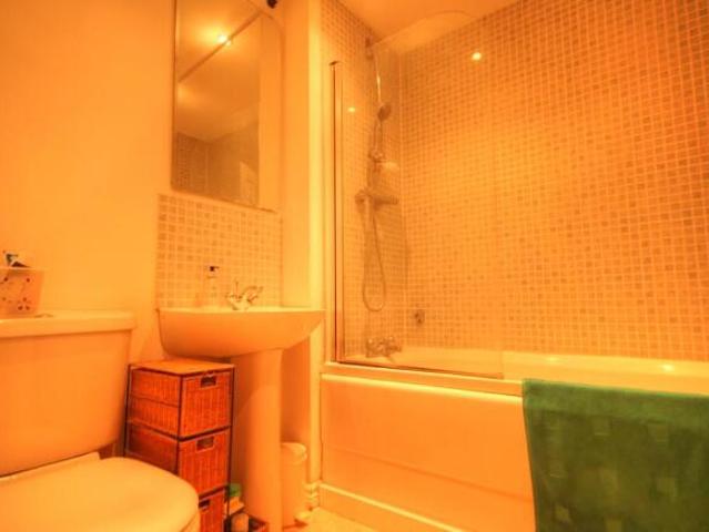 2 bedroom house for rent in Wellbrook Way, Girton, Cambridge, CB3