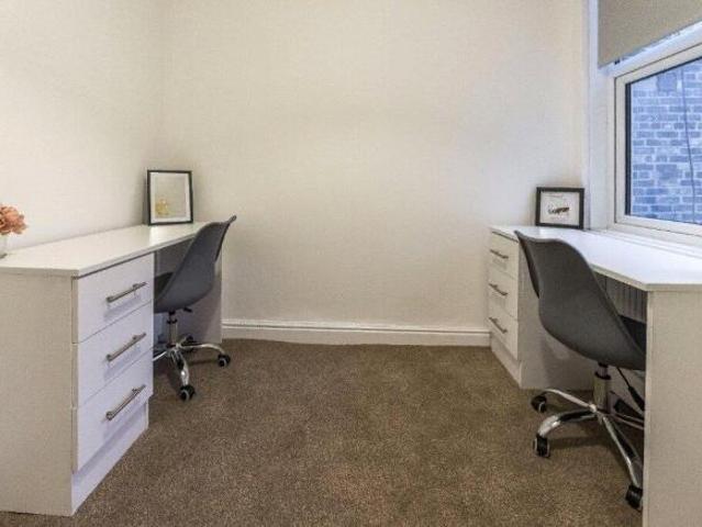 2 bedroom house for rent in Westbourne Road, Fallowfield, Manchester, M14