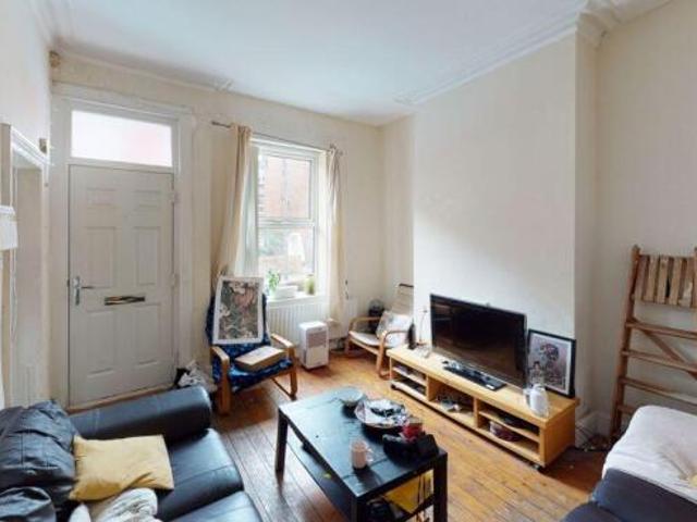 2 bedroom house for rent in William Street, Hyde Park, Leeds LS6 1JG, LS6