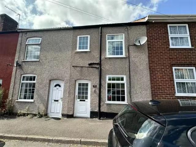 2 bedroom house for rent in Wycliffe Road, Alfreton, DE55