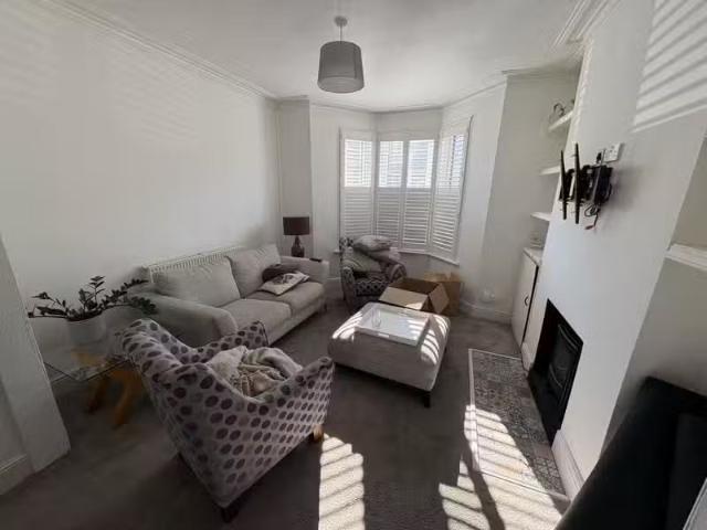 2 bedroom house for rent in Wyndham Road, Cardiff, CF11
