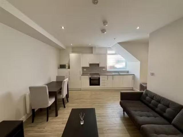 2 bedroom house for rent in Topaz House, 2 bed flat, CF24