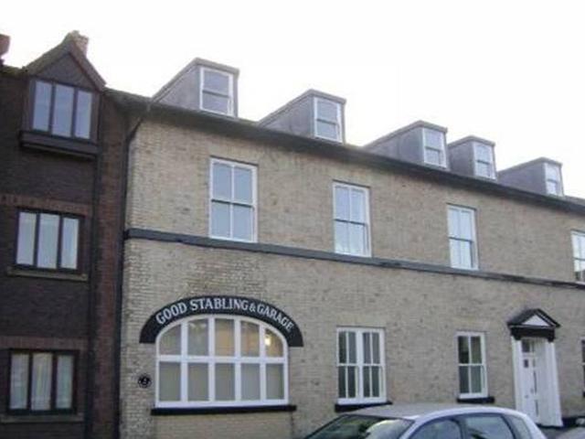 2 bedroom house for rent in Telegraph House HU17