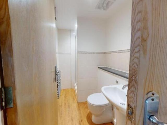 2 bedroom house for rent in The Grange, Leeds, LS6
