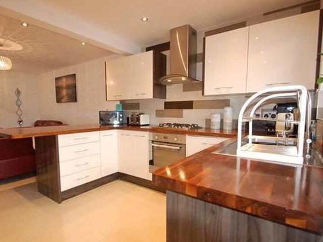 2 bedroom house for rent in The Potlocks Willington Derbyshire DE65 6YA DE65
