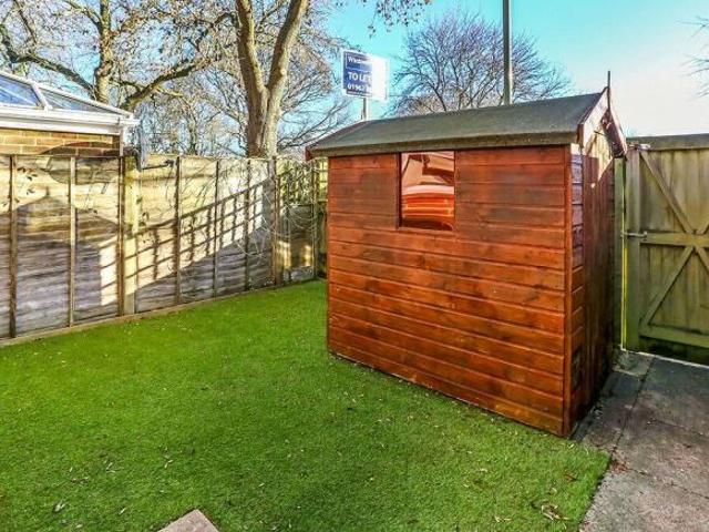 2 bedroom house for rent in Twiss Square, Winchester, SO23