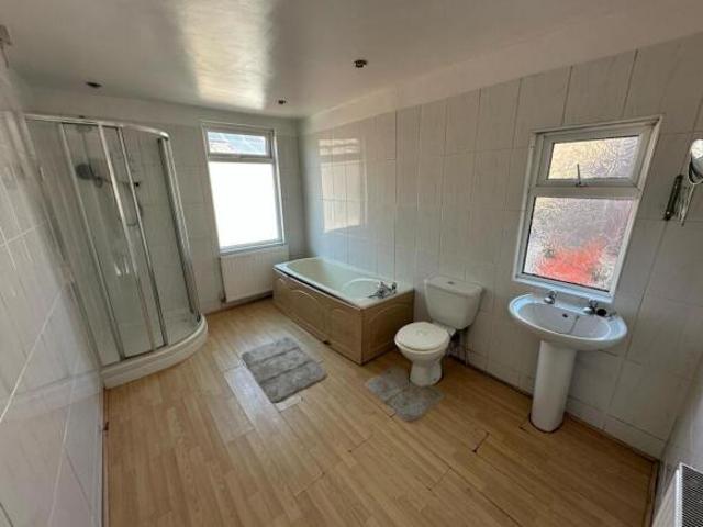 2 bedroom house for rent in Ursula Street, L20