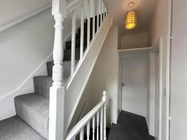 2 bedroom house for rent in Victoria Grove, Osmondthorpe, Leeds, LS9