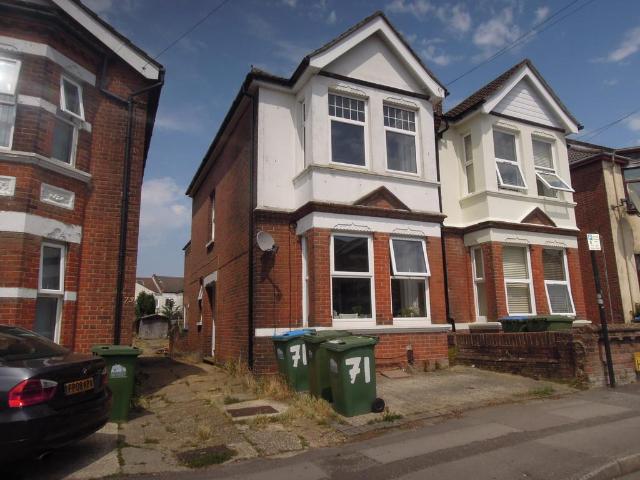 2 bedroom house for sale