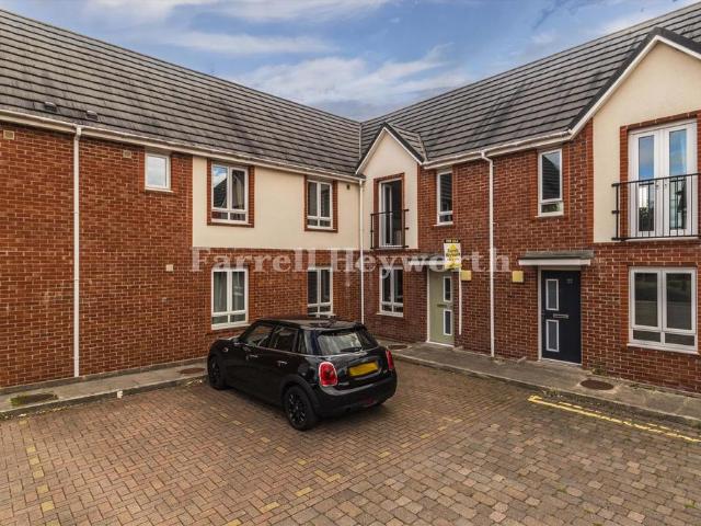 2 bedroom house for sale