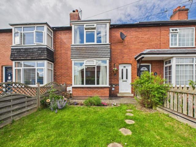2 bedroom house for sale