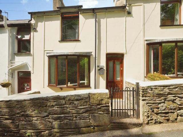 2 bedroom house for sale