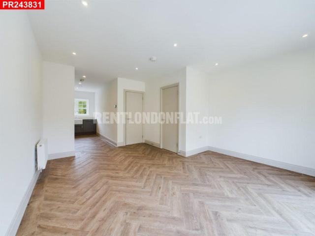 2 bedroom house for sale