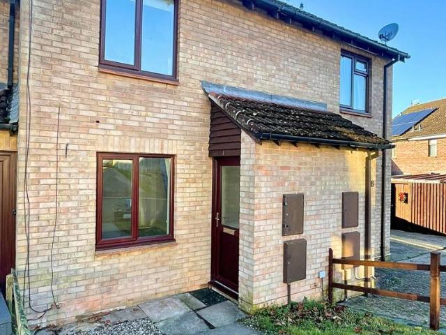 2 bedroom house for sale