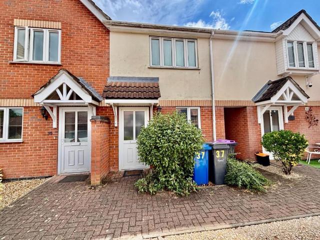 2 bedroom house for sale