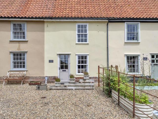 2 bedroom house for sale