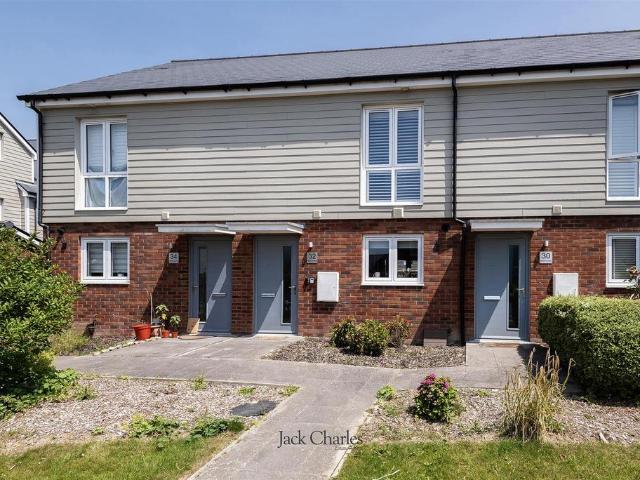 2 bedroom house for sale