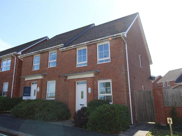 2 bedroom house for sale