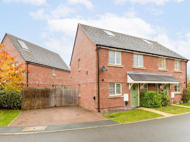 2 bedroom house for sale