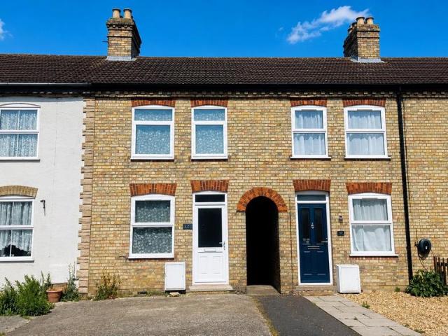 2 bedroom house for sale