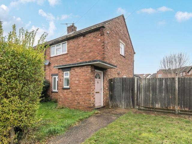 2 bedroom house for sale