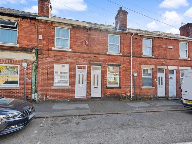 2 bedroom terraced house for sale
