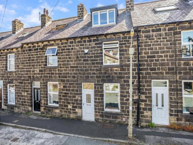 2 bedroom house for sale