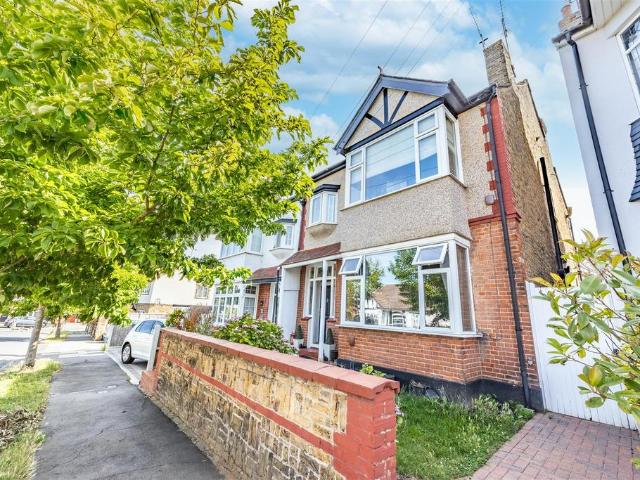2 bedroom house for sale