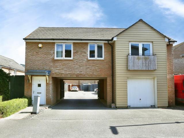 2 bedroom house for sale