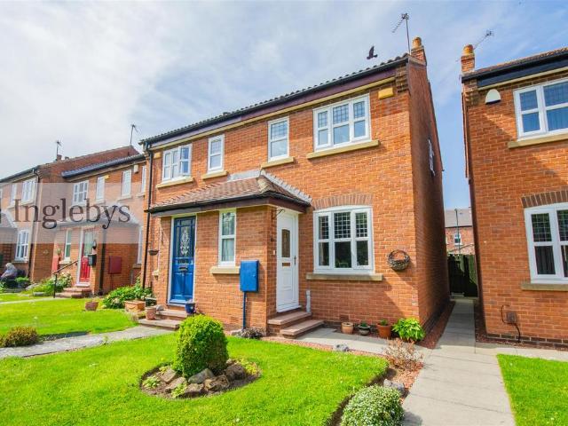 2 bedroom house for sale