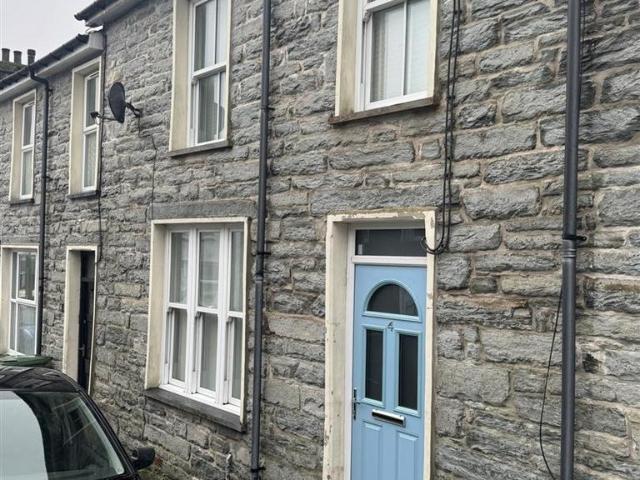 2 bedroom house for sale