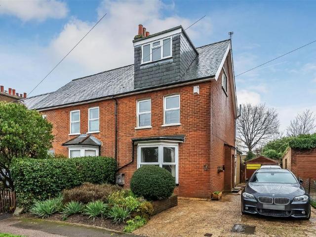2 bedroom house for sale