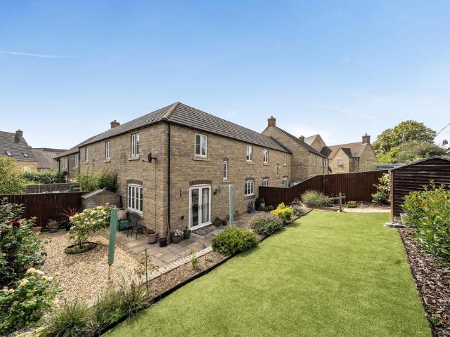 2 bedroom house for sale