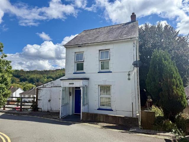 2 bedroom house for sale