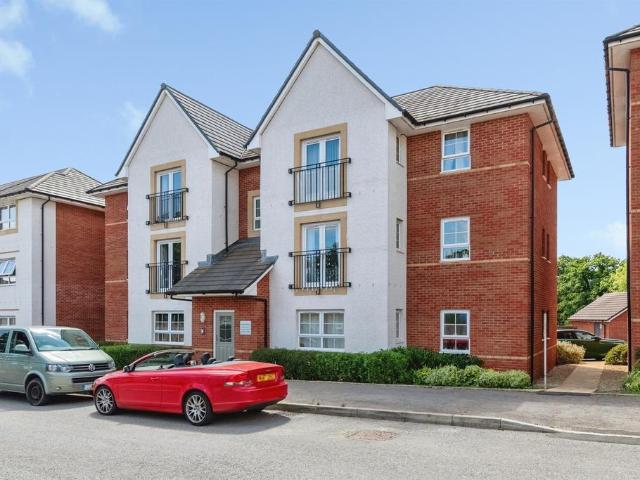 2 bedroom apartment for sale