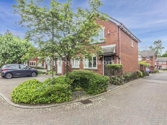 2 bedroom house for sale