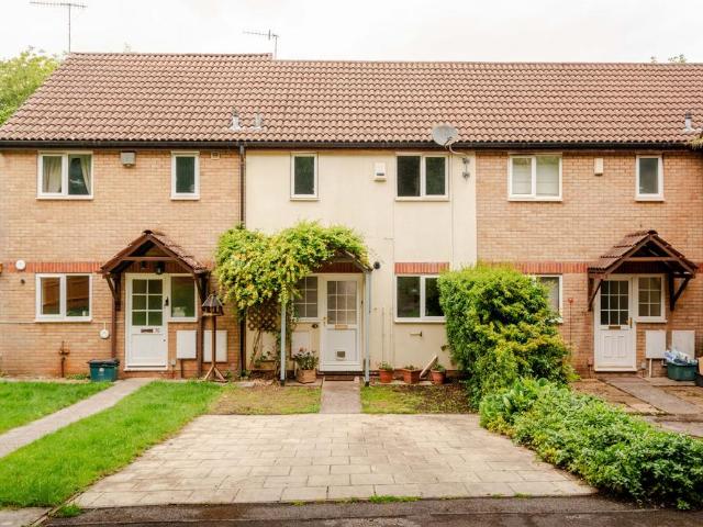 2 bedroom house for sale