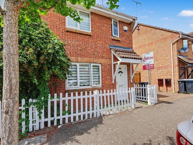 2 bedroom house for sale
