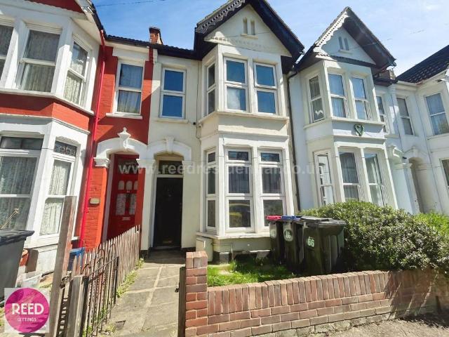 2 bedroom house for sale