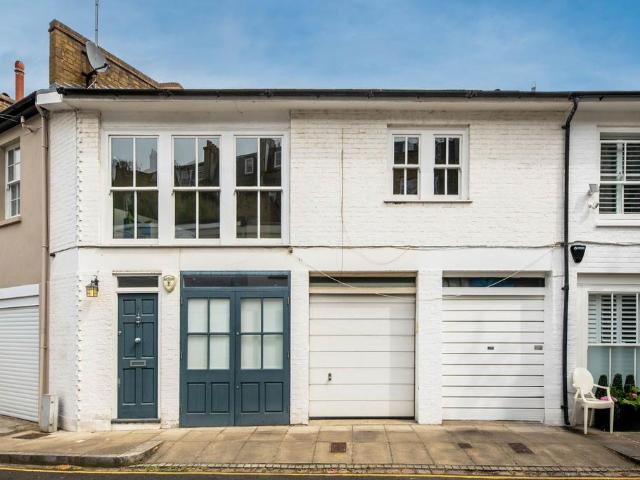 2 bedroom house for sale