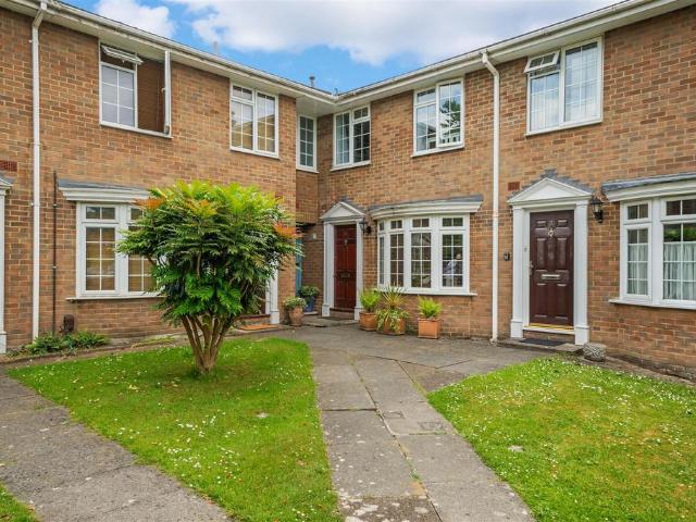 2 bedroom house for sale