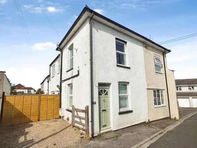 2 bedroom house for sale