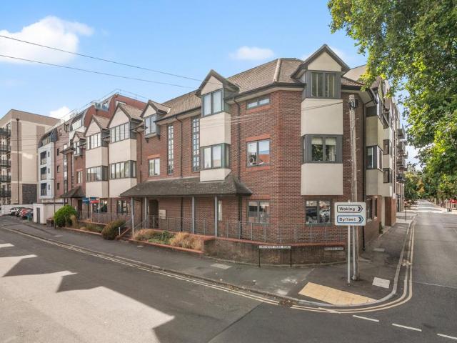 2 bedroom house for sale