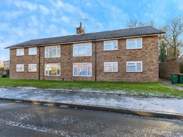 2 bedroom house for sale