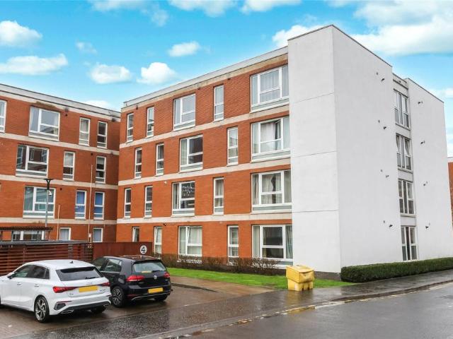 2 bedroom house for sale