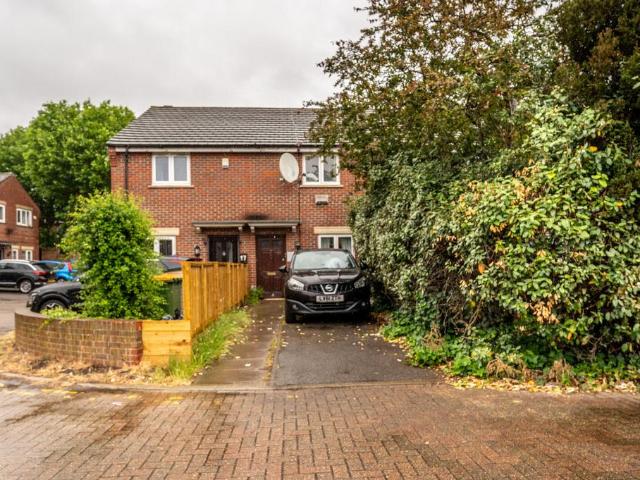 2 bedroom house for sale
