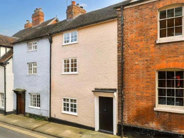 2 bedroom house for sale