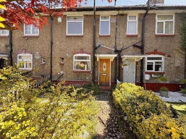 2 bedroom house for sale